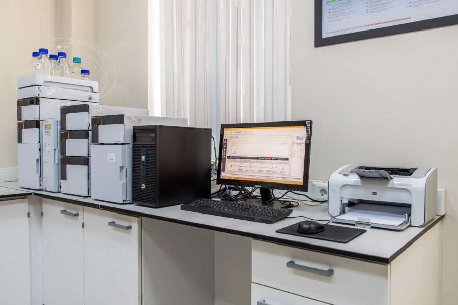 Shimadzu Prominence LC-20A Semi-Preparative HPLC – DAYTAM